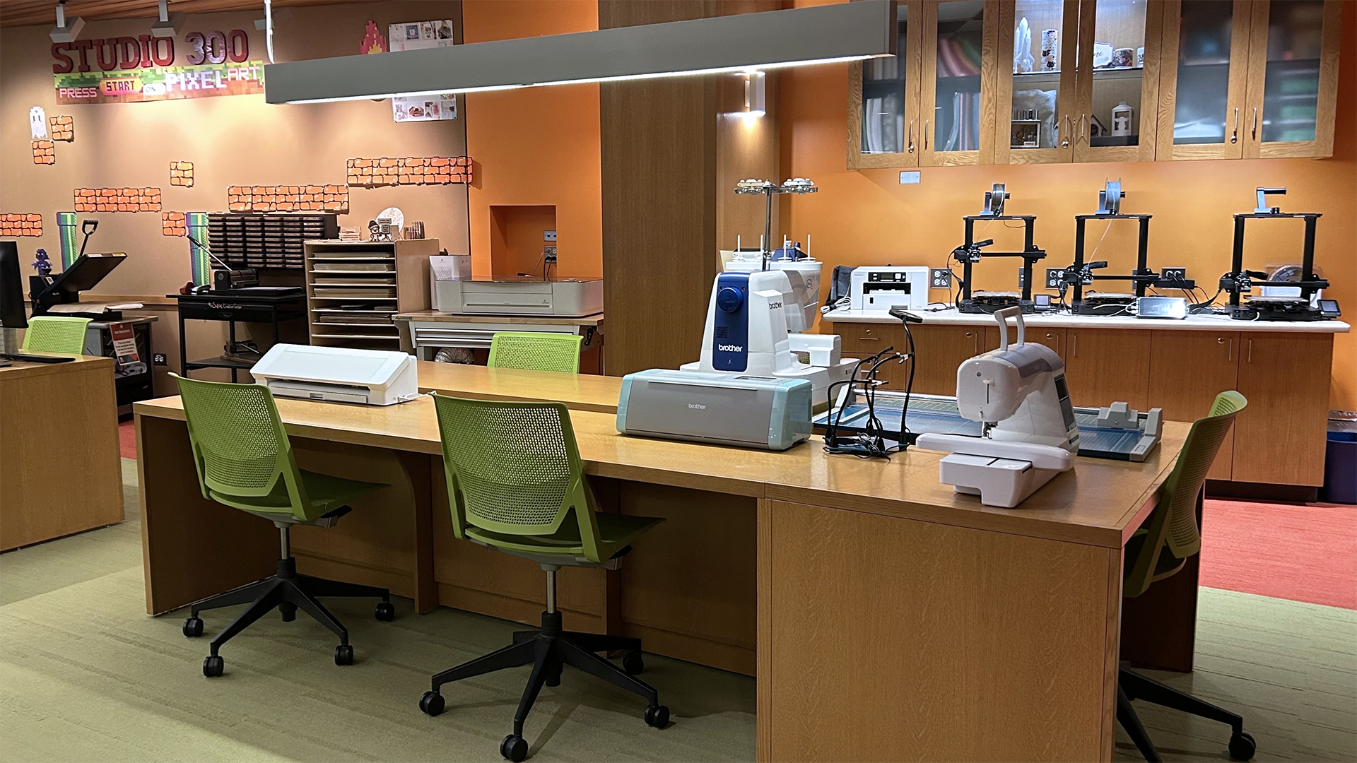 Maker Lab - Fountaindale Public Library