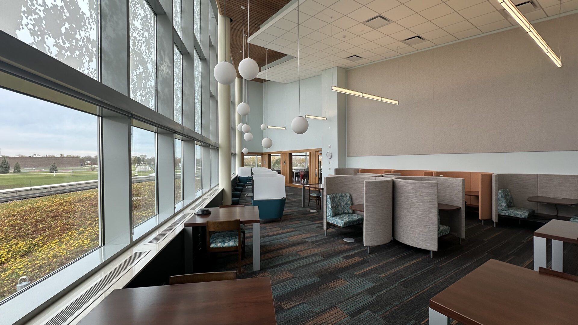 Study Rooms - Fountaindale Public Library